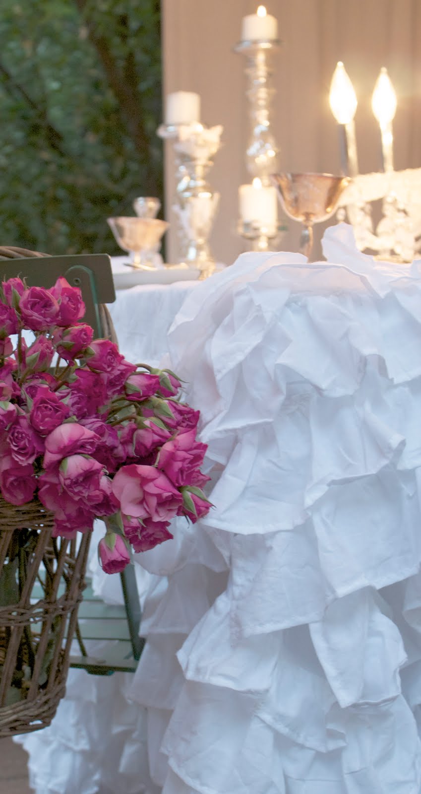 ROMANTIC RUFFLES - French Country Cottage