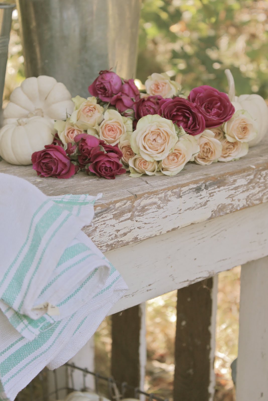 PUMPKINS & ROSES - French Country Cottage