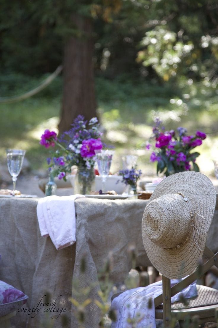 How to add country style charm to summer entertaining - French Country ...