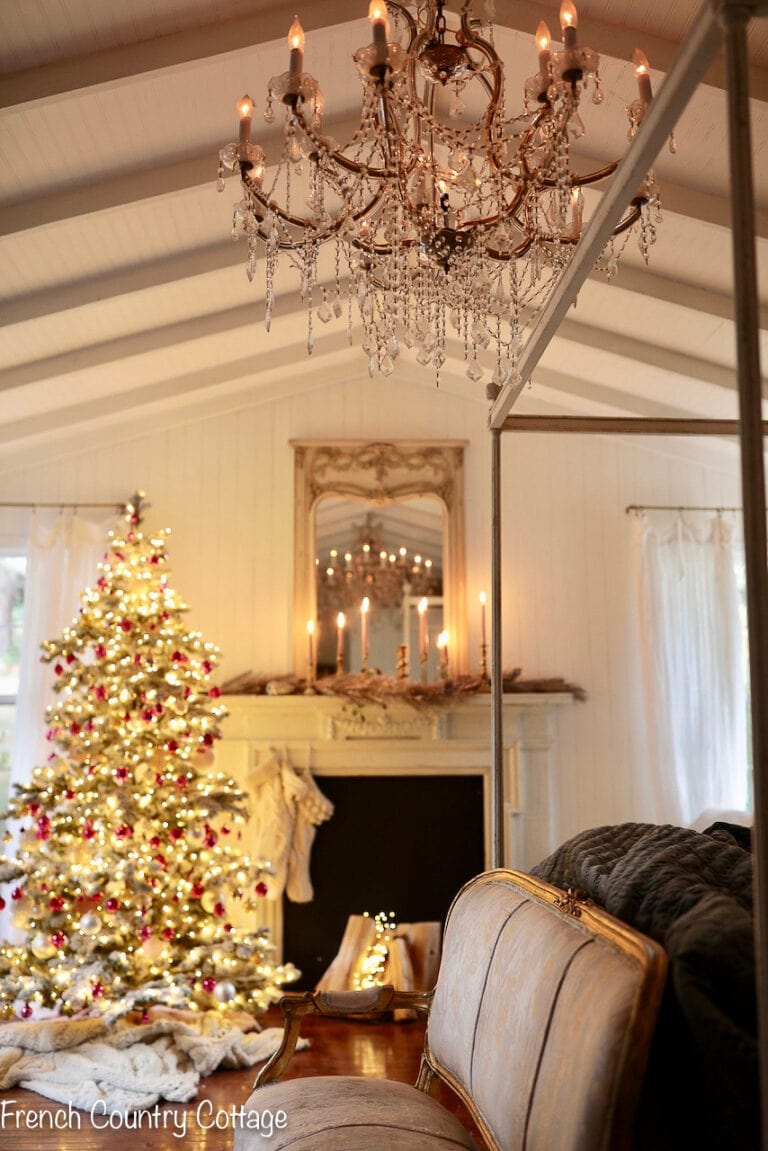 12 Ideas for decor under the Christmas Tree - French Country Cottage