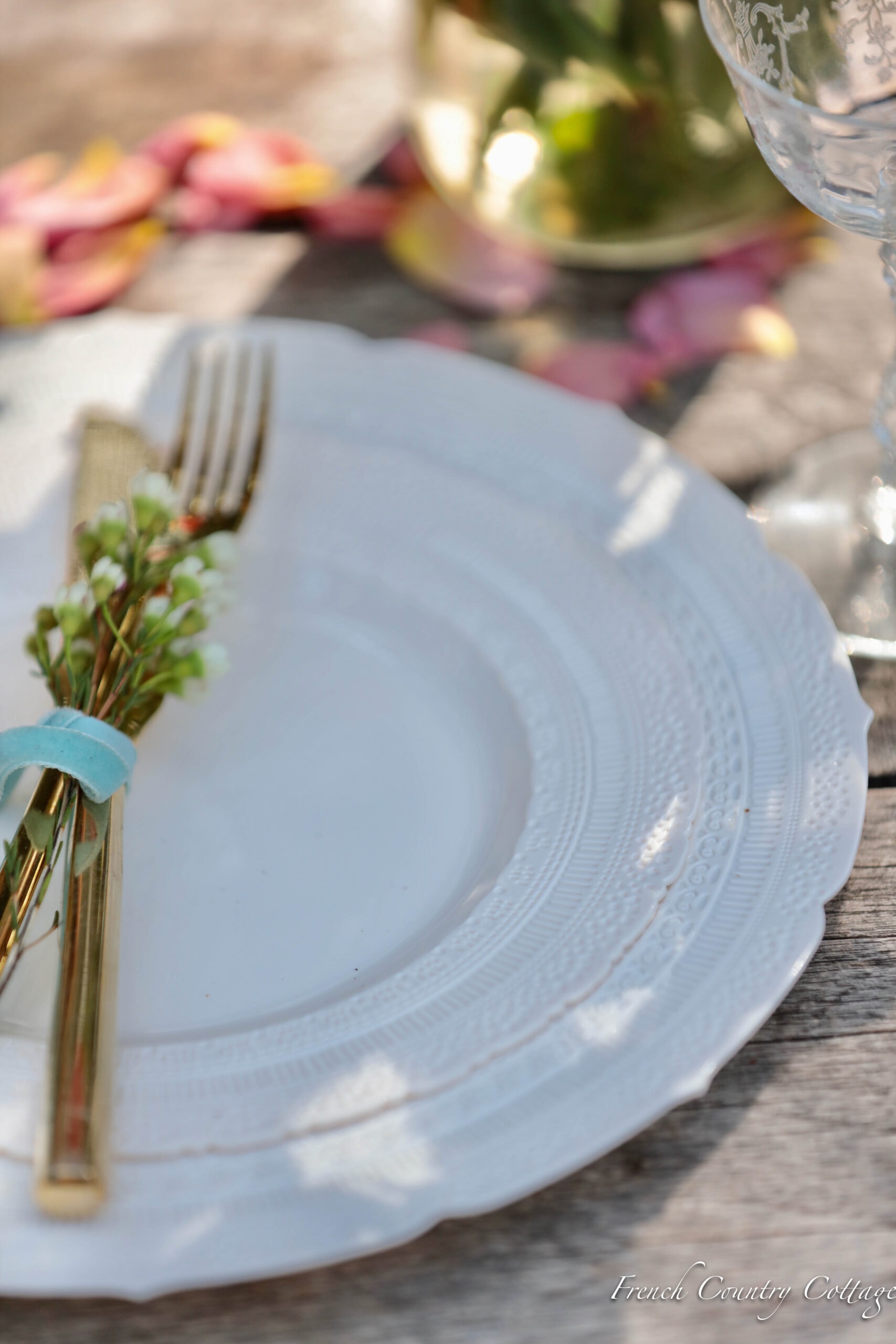 Get The Look: The Secret these beautiful plates have - French Country ...