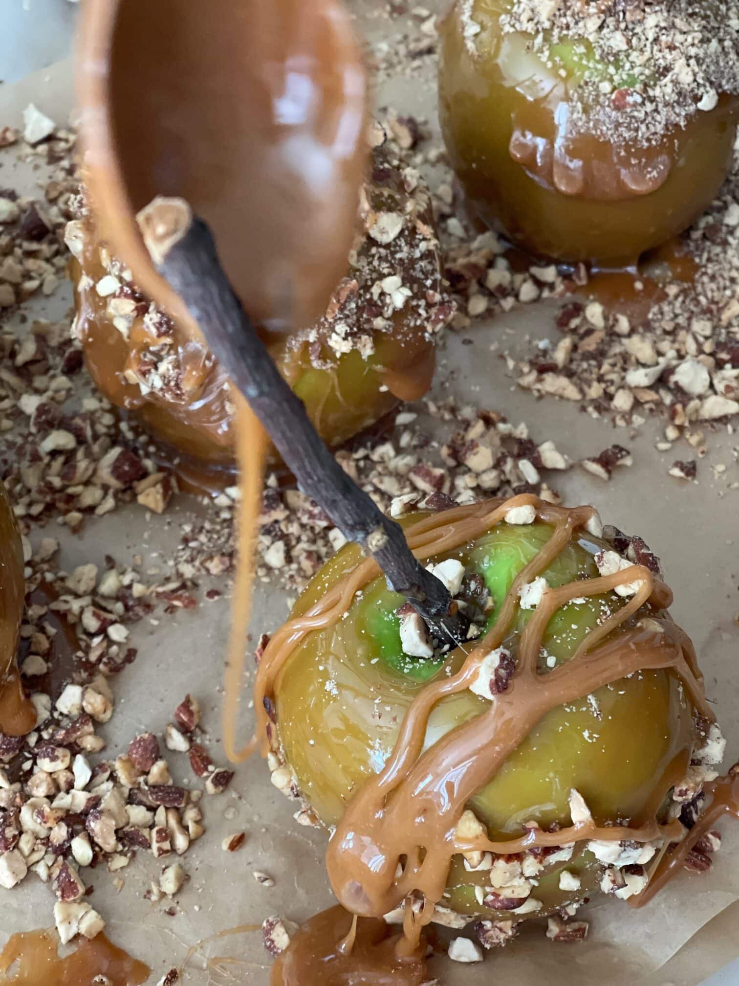 Drizzled Caramel Topped Apples - French Country Cottage