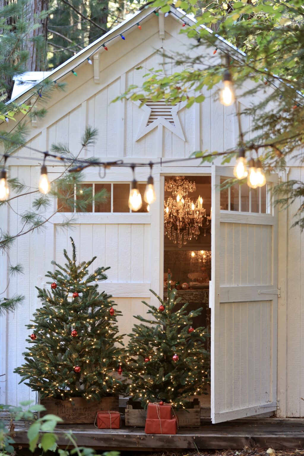 Colorful Vintage Inspired Christmas Tree - French Country Cottage