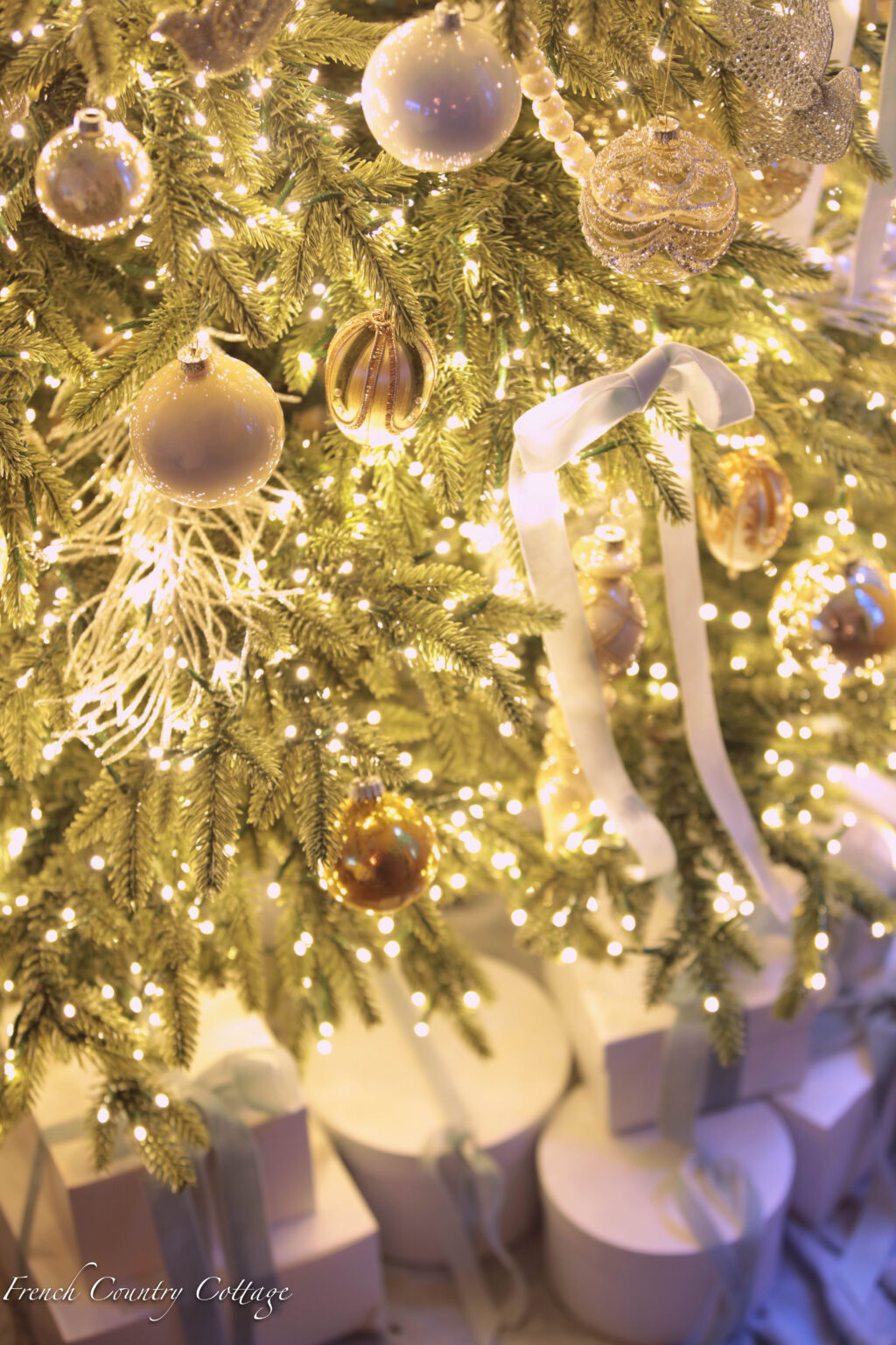 French Inspired Christmas Tree - French Country Cottage