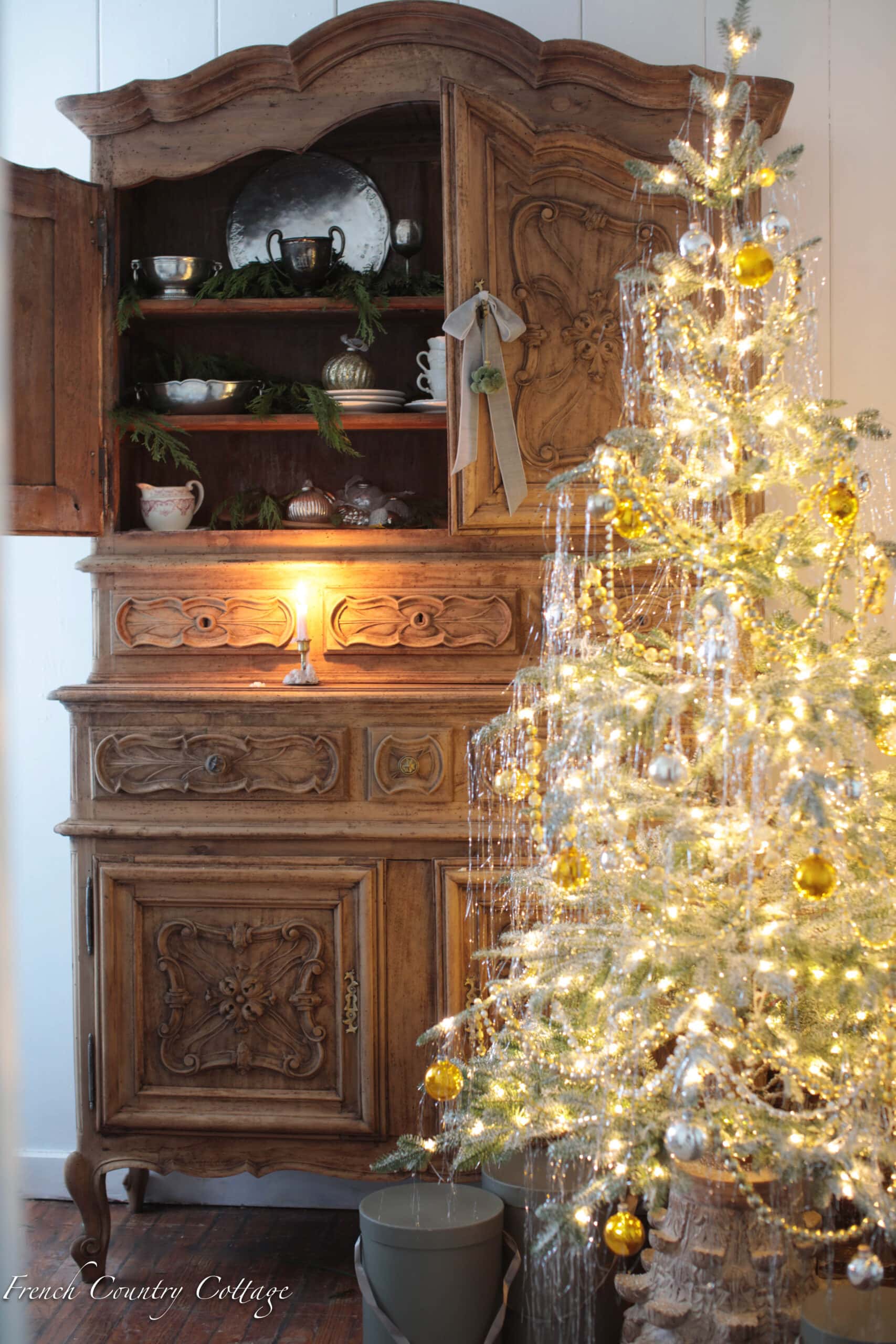 Charming Wispy Christmas Tree - French Country Cottage