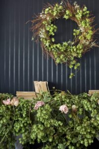 Natural Decorating- DIY Hops Wreath & Garland - French Country Cottage