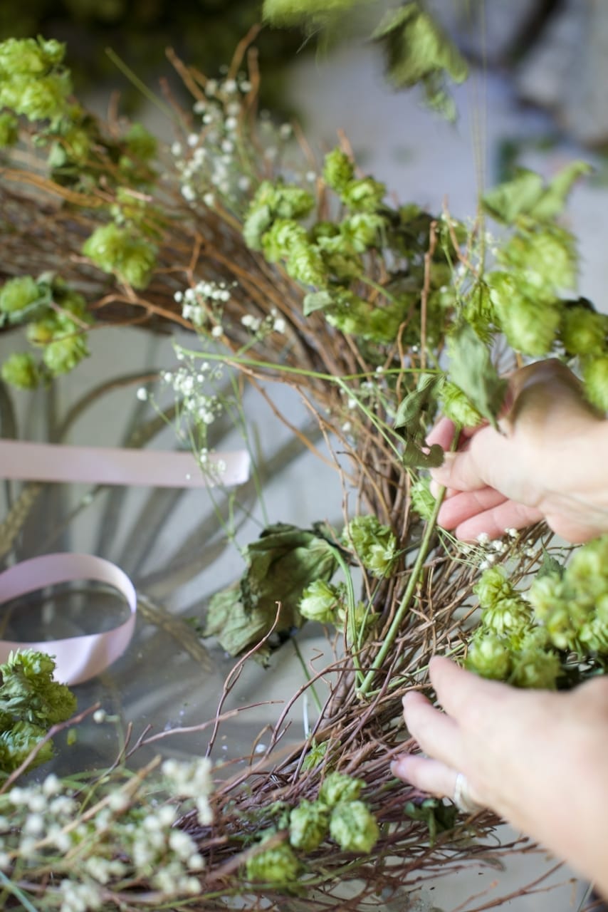 Natural Decorating- DIY Hops Wreath & Garland - French Country Cottage