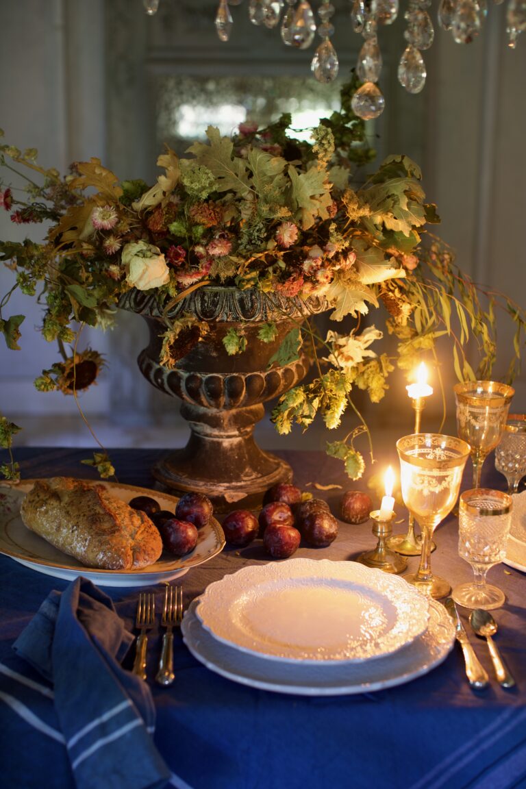 Simple Natural Autumn Table Setting - French Country Cottage
