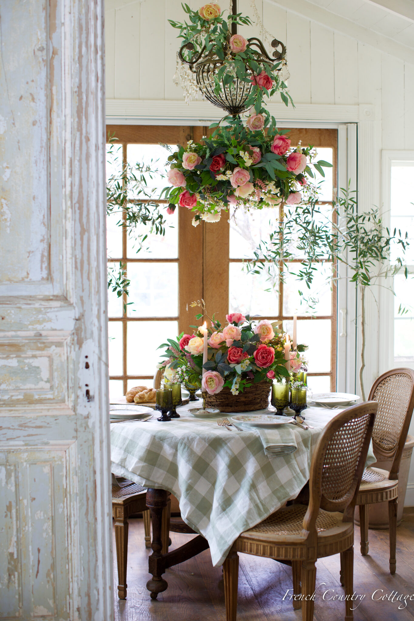 Beautiful French Country Style Table Linens - French Country Cottage