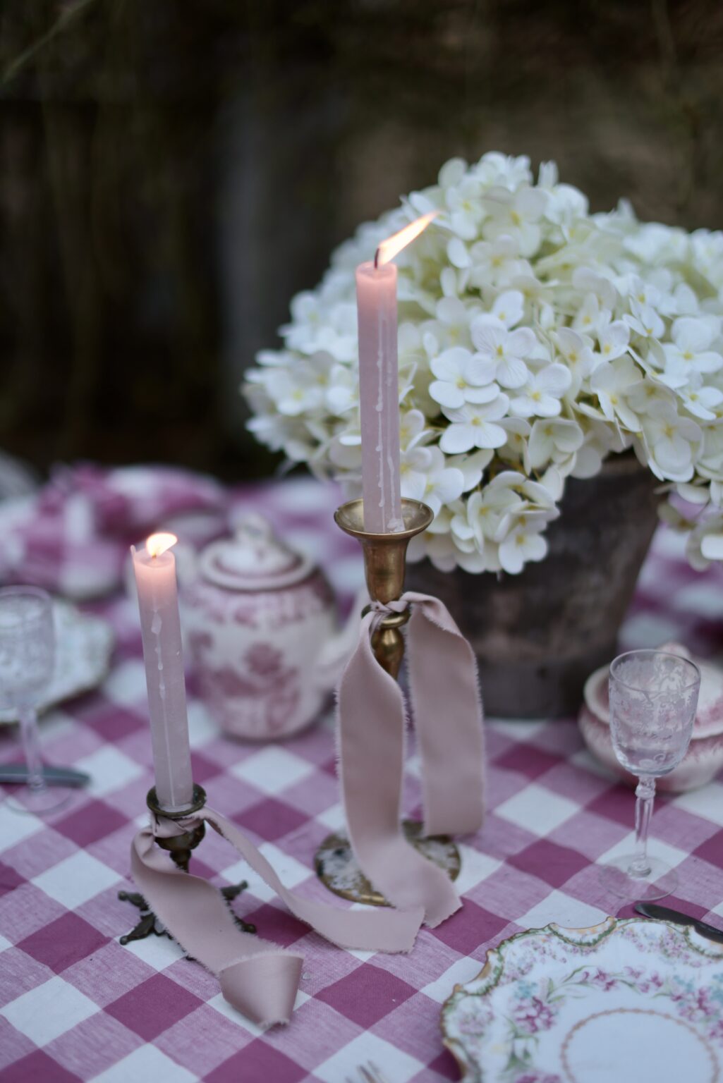 Beautiful French Country Table Tips - French Country Cottage