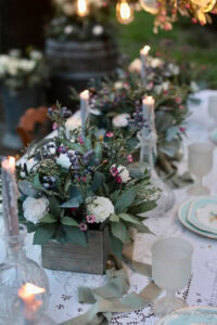Beautiful florals for a spring table setting - French Country Cottage
