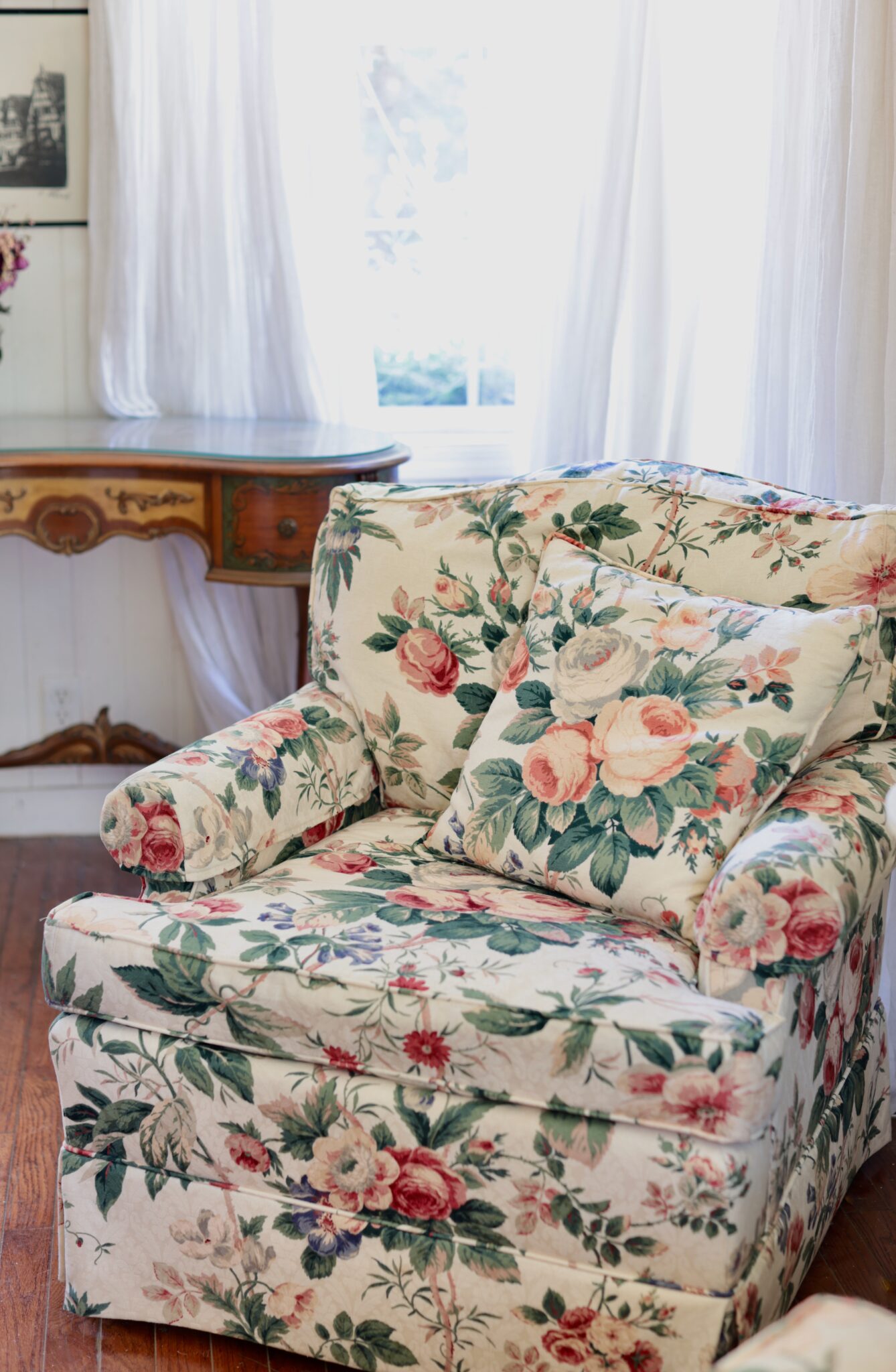 Beautiful Vintage English Cottage Floral Chairs - French Country Cottage