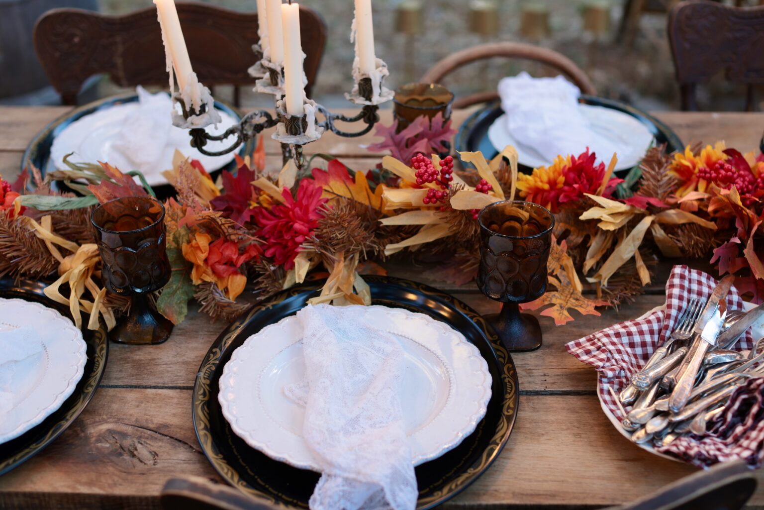 Easy & Beautiful Autumn Abundance Table - French Country Cottage