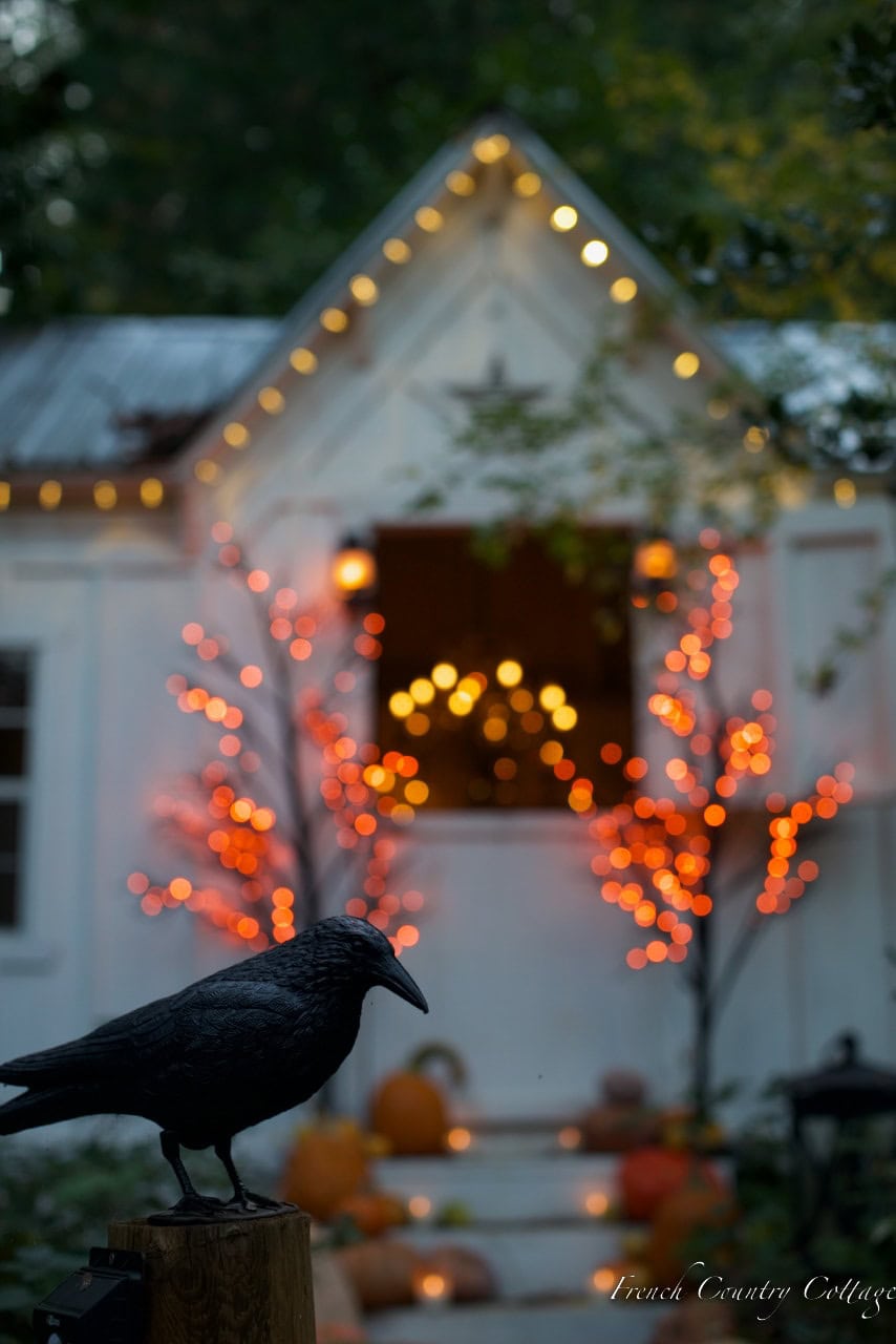 3 things for a Simple Halloween Barn - French Country Cottage