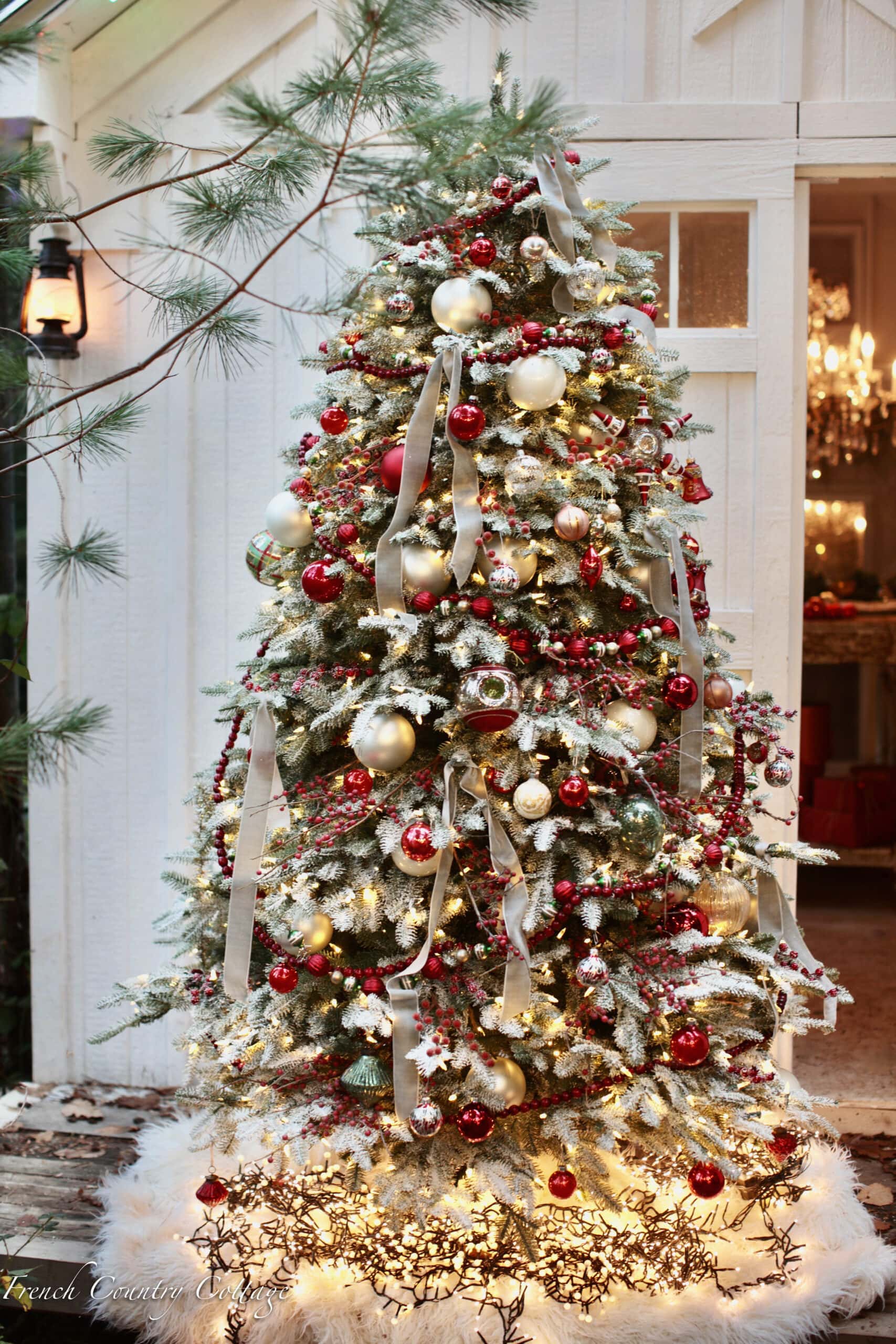 8 Ways to Decorate a Frosted Christmas Tree - French Country Cottage
