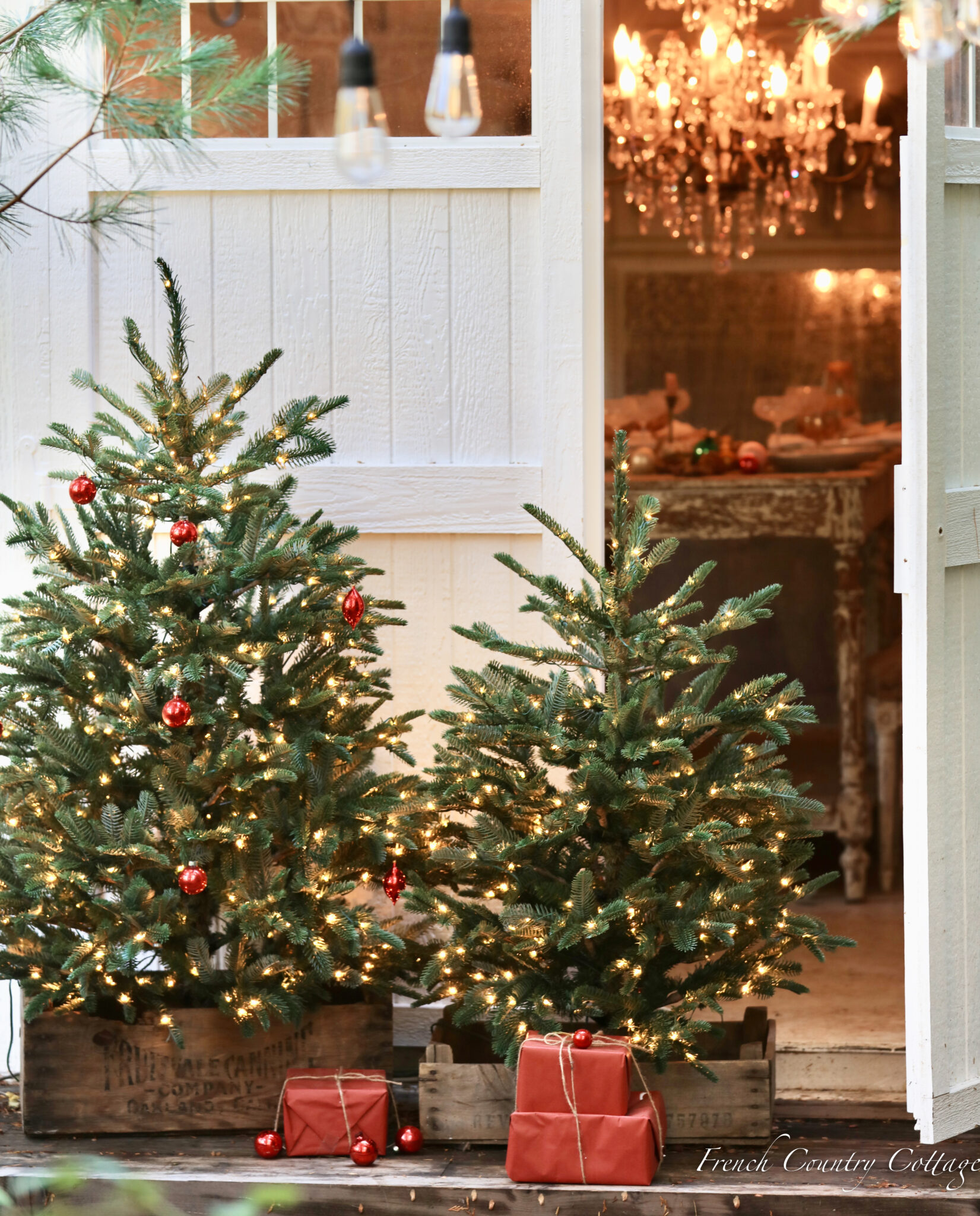 12 Beautiful Small Christmas Trees - French Country Cottage